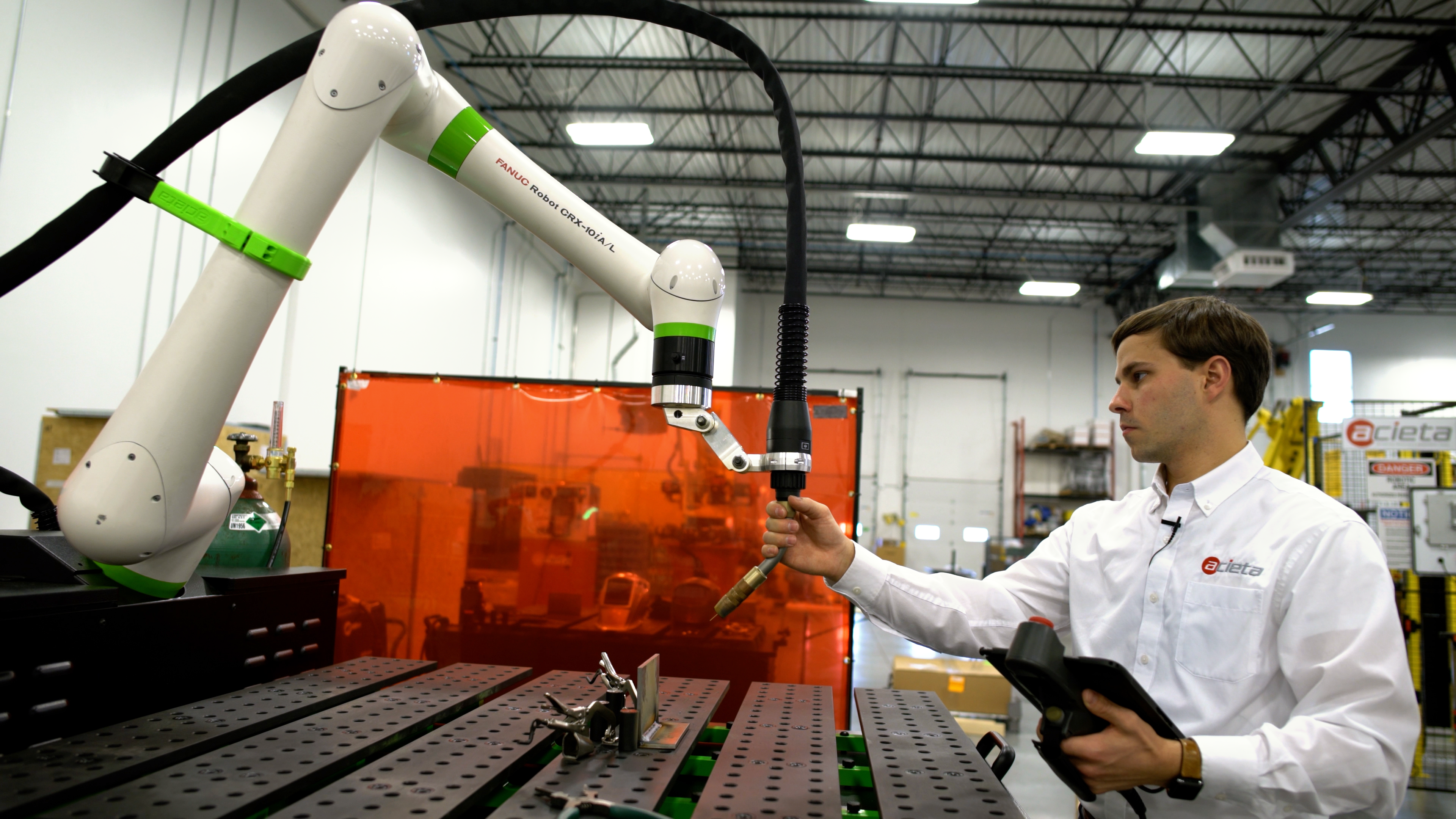 Acieta FastARC® CW Cobot | HowToRobot